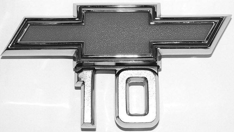 FENDER EMBLEM ~10~ - Lutty's Chevy Warehouse - Lutty's Chevy Warehouse